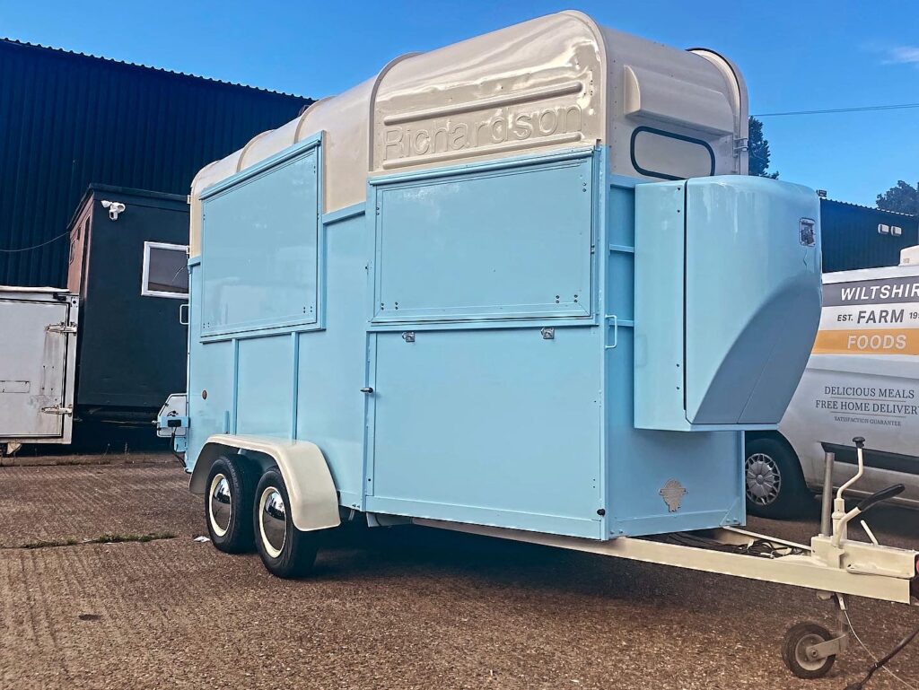 Richardson Horsebox Trailer Conversion-Boxer Trailers